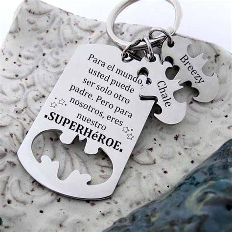 Grabado Del Día Del Padre Llavero Personalizado De Superhéroe Papá Con