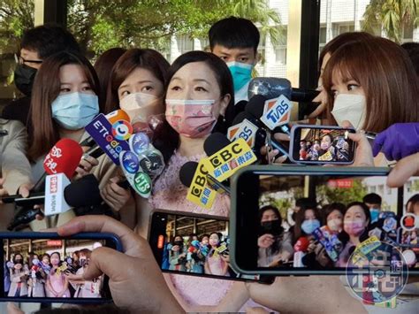 周玉蔻爭議延燒 民視出手了！取消《辣新聞152》聯播53台主頻道 Yahoo奇摩汽車機車
