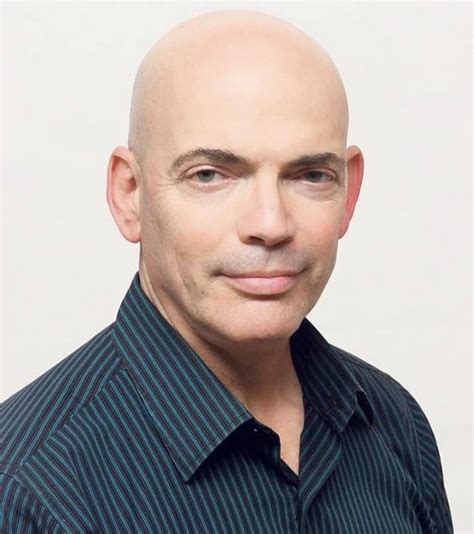 סטטוסים מצייצים ד״ר דני גולד הוא המפתח של כיפת ברזל Facebook