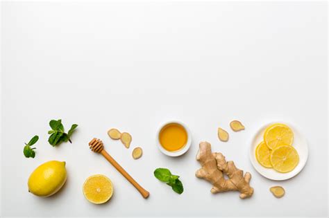 자연 감기와 독감 홈 구제 면역 자극 및 바이러스 보호를위한 천연 성분 상단 뷰 플랫 레이 0명에 대한 스톡 사진 및 기타 이미지 Istock