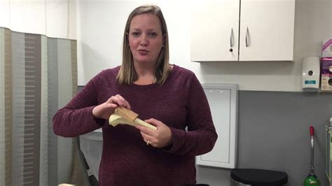 Intraosseous Line Placement Youtube