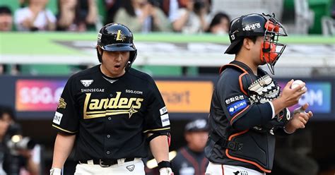 갈 길 바쁜 Ssg 좌측 어깨 통증 최정 선발 제외27일 검사 진행 예정 인천 현장