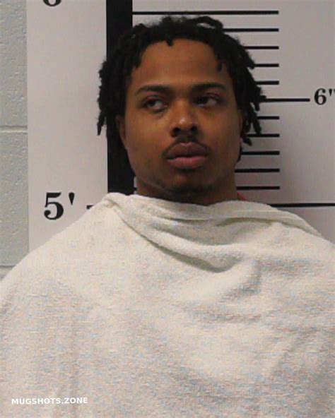 Davis Demitri Kentrell 02 28 2023 Rockwall County Mugshots Zone