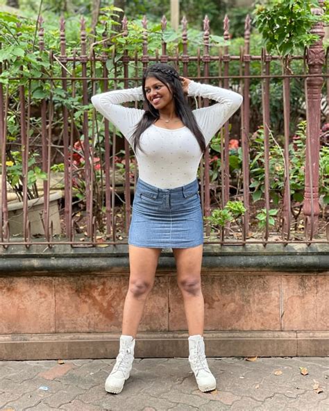 Poojathakur Rsupermodelindia