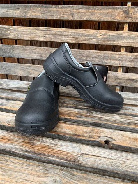 Sicherheitsschuhe „neu Blozer Gr 39 Neu Und Originalverpackt In Linden Für Chf 19 Mit