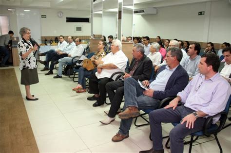 Prefeito de Três Lagoas promove encontro regional para discussão do atendimento hospitalar