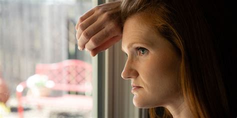 Am I Depressed Or Just Sad 5 Ways To Tell Sadness From Something More