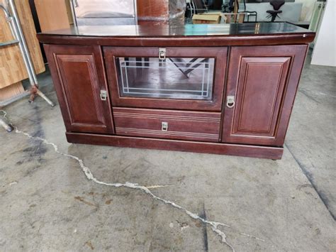 售出台南二手家具 電視櫃 閣樓二手傢俱