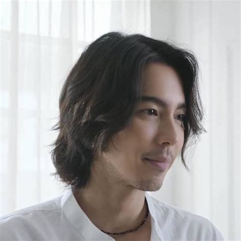 Photo Gallery จี๋ สุทธิรักษ์ กับความหล่อที่ถอดแบบมาจากพ่อ