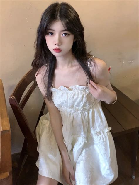 吊带连衣裙女夏季设计感小众蓬蓬裙宽松法式a字短款小个子短裙子 阿里巴巴