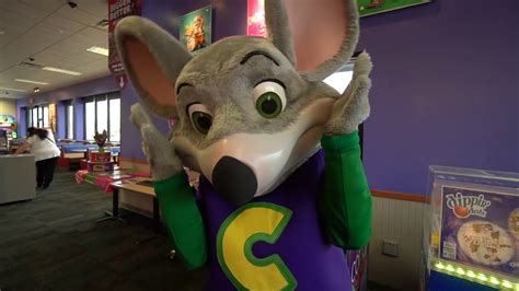 Chuck E Cheese November 2017 Cute And Funny Moments Compilation Youtube