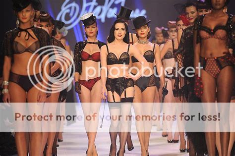 Curves To Kill Von Follies Sexy In All Sizes