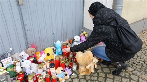 27 Jähriger Unter Mordverdacht Stiefvater Von Getöteter Sechsjähriger