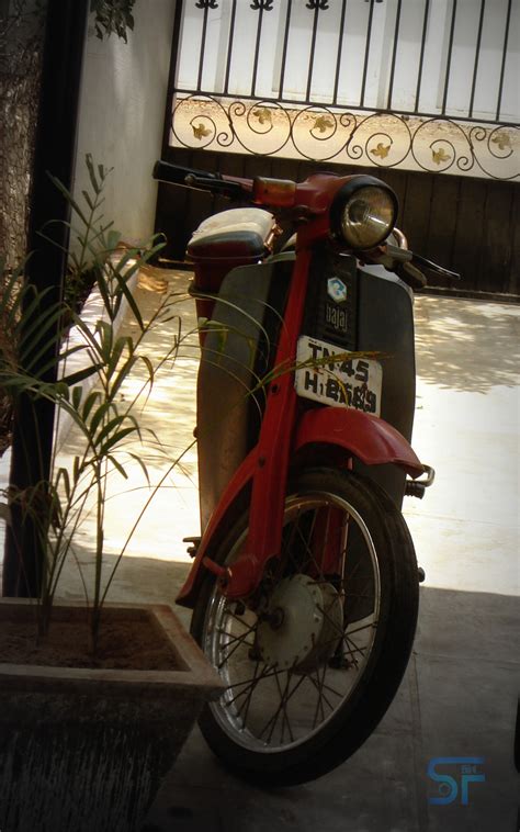 무료 이미지 Vintage Motor 차량 운송 수단 오토바이 살 모터 달린 자전거 자동차 바퀴 시스템 자동차 타이어 자동차 부품 가장자리