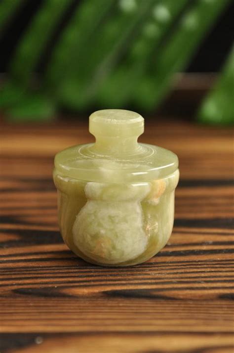 Скринька з натурального каменю онікс 4 см колір як на фото — ціна 125 грн у каталозі