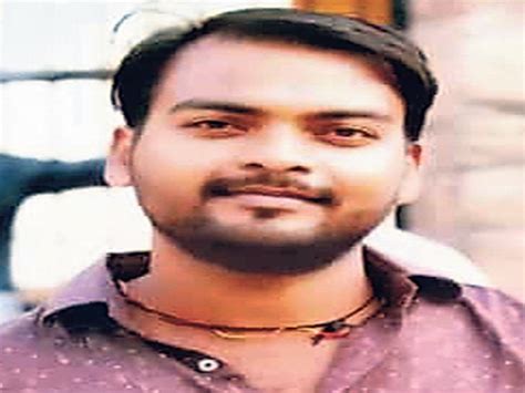 Unruly Vehicle Crushed Bike Rider Youth सड़क दुर्घटना बेलगाम गाड़ी