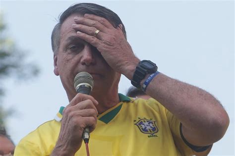 Bolsonaro Diz Que Pode Voltar A Ser Alvo Da Pf Com Avanço De Inquéritos