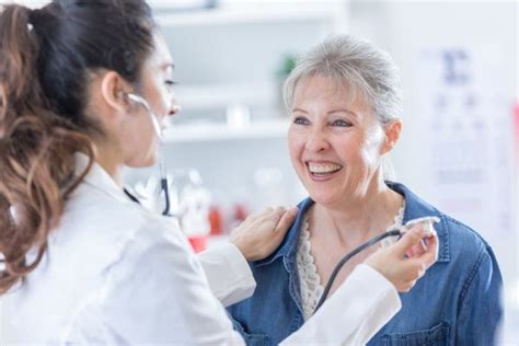 Hyperthyroidism Vs Hypothyroidism Here S How To Tell The Difference Hartford Healthcare Ct Artofit