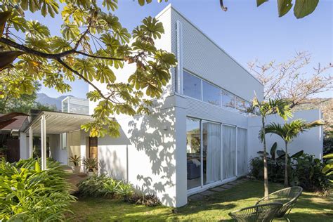 Gallery Of Patio House Void 10