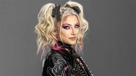 Wwes Alexa Bliss Responds To Being Called The Old Lady Wrestletalk
