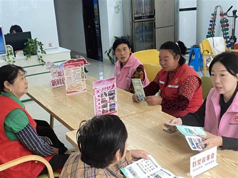 南京栖霞龙潭街社区开展垃圾分类科普知识宣传