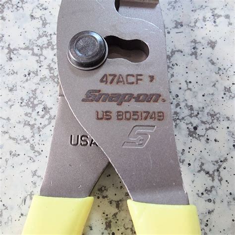 Snap On スナップオン 8インチ タロングリップ スリップジョイントプライヤー 47acfhv Hi Viz 新品未使用