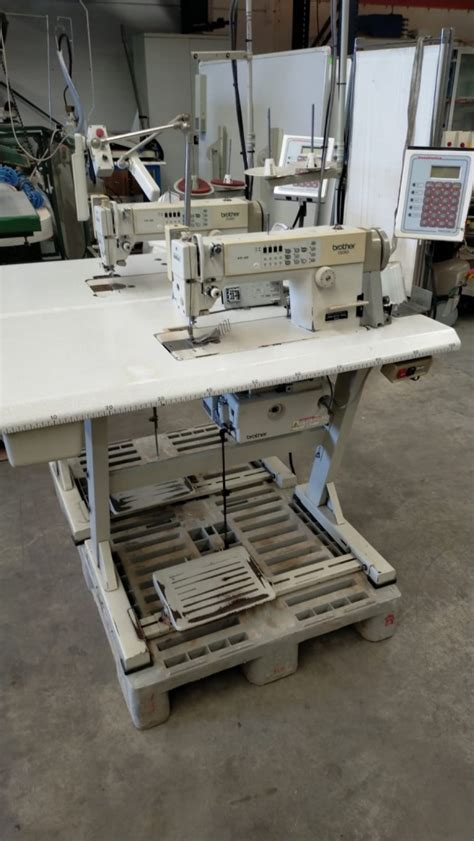 Lote De 2 Máquinas De Coser Brother F 40 Db2 B737 933 Textil