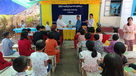 သာပေါင်းမြို့နယ် လူထုအခြေပြုဗဟိုဌာန Community Centre ခန်းမ၌ နွေရာသီအခြေခံပန်းချီ အခမဲ့ သင်တန