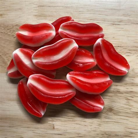 Lips Gummy Candy Lollies Kiwicakes