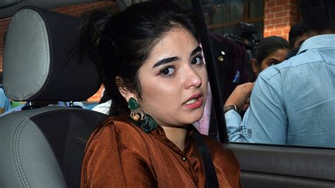 Zaira Wasim Quits Bollywood For Islam India Loses Its Mind