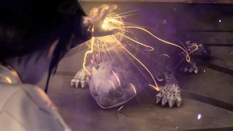 🎇龙皓晨和天谴之神奥斯汀格里芬签订契约！为其输入光明血液！【神印王座 Throne Of Seal】 Youtube