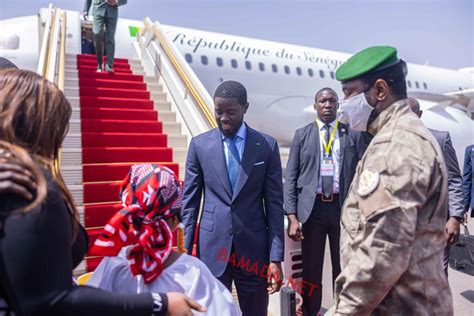 Cedeao La Méthode De Diomaye Faye Pour Ramener Le Mali Le Burkina Et