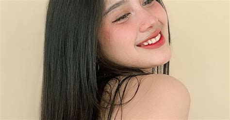 Ceritaku Aku Di Bikin Ngaceng Oleh Pembantu Genit Tetanggaku