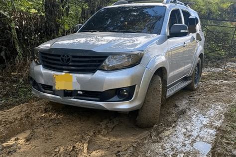 Supuestos Miembros Del Eln Asecharon A Unos Viajeros Y Les Robaron