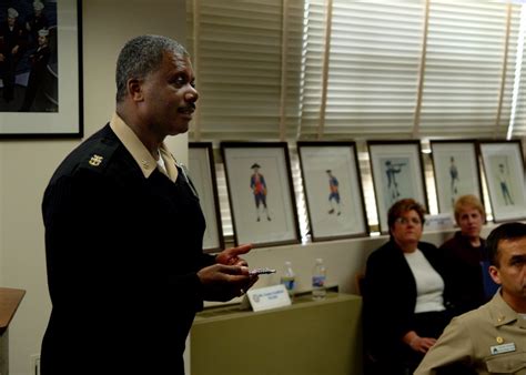 Us Navy 050412 N 0962s 013 Task Force Uniform Tfu Director Command Master Chief Robert