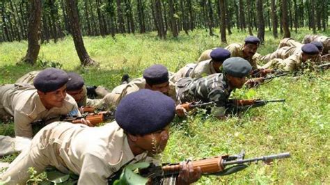 Chhattisgarh Naxal Attack सुकमा में नक्सलियों और Drg के जवानों के बीच