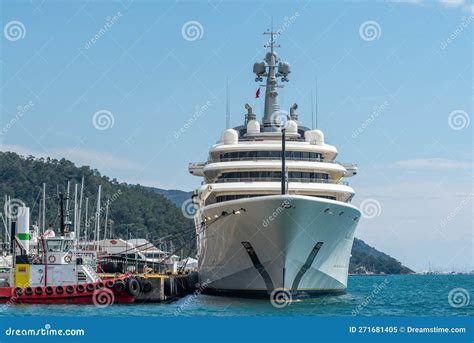 M Y Eclipse Superyacht Owned By Russian Oligarch Roman Abramovich In