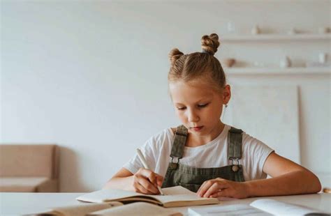 English Eleven Plus Practice Test Master The 11 Plus 1st Time Round