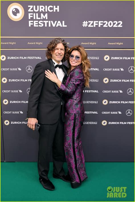 Shania Twain Reflects On The Cheating Scandal That Ended Her Marriage