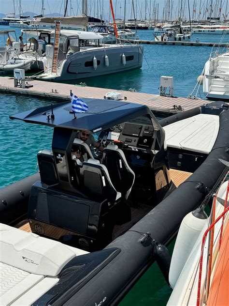 Ribco Seafarer 36x Luxe Yachting