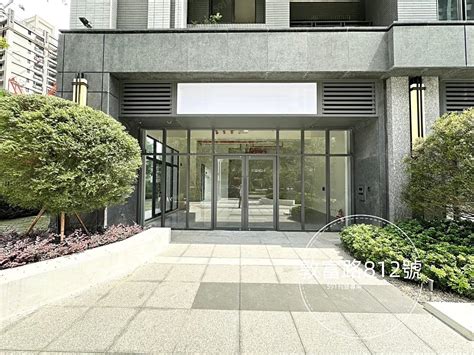 店面 機捷特區🌟正敦富路🌟稀有角間大面寬樓店，鄰近全家、好市多 591租屋網