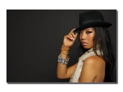 O Bla Bla Sexy Model Chrissie Wunna