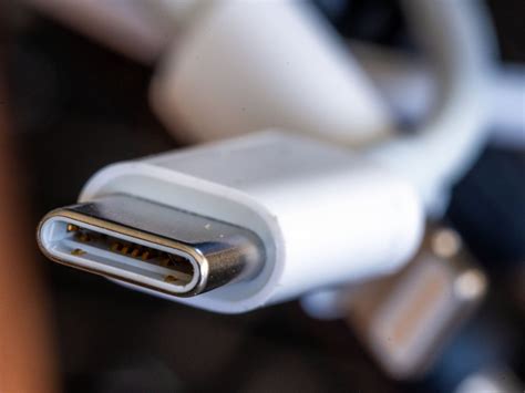 Let Us See Through New Usb Logos Teltarif De News