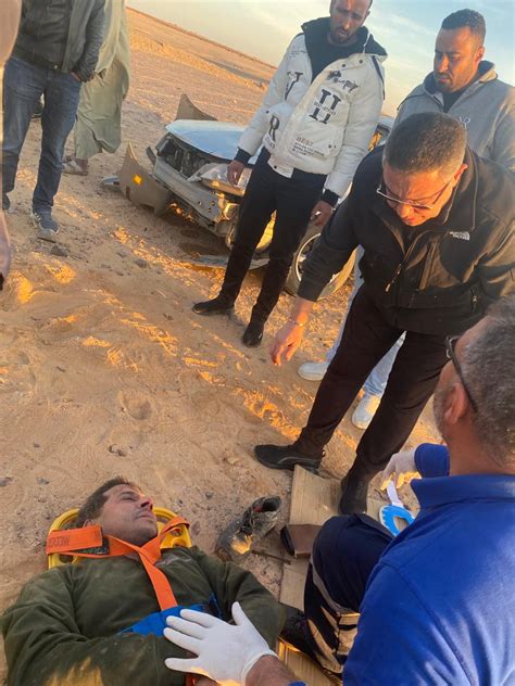 إصابة شخصين فى انقلاب سيارة بطريق رأس غارب