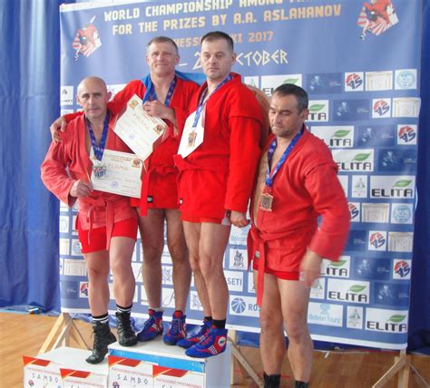 Евгени Генов е световен шампион в самбо Емил Асенов вицесветовен