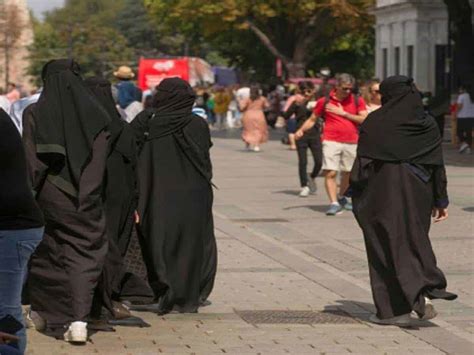Sri Lanka Approves Proposal For Burqa Ban The Siasat Daily Archive