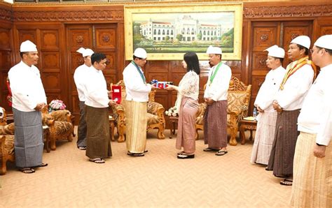 နိုင်ငံတော်စီမံအုပ်ချုပ်ရေးကောင်စီက ချီးမြှင့်သည့် ဘွဲ့တံဆိပ်များ ချီးမ