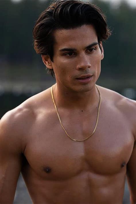 Drew Ray Tanner Fit Actors Cute Celebrity Guys Latino Men