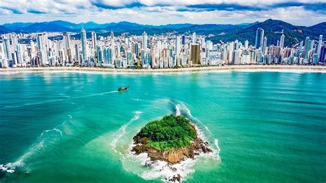 Balneário Camboriú Está Entre Os Destinos Preferidos Dos Turistas