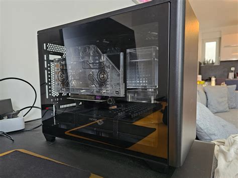 Compressed My Atx Build To Mitx No Rgb Custom Loop With 280 Rad Rnr200
